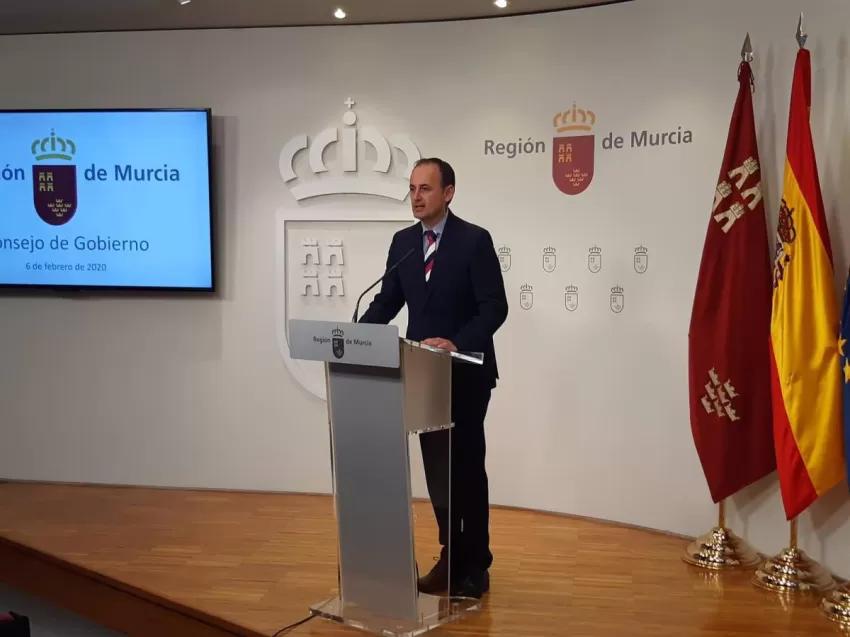 Celdrán afirma que Conesa demostró que "no tiene escrúpulos ni moral ...