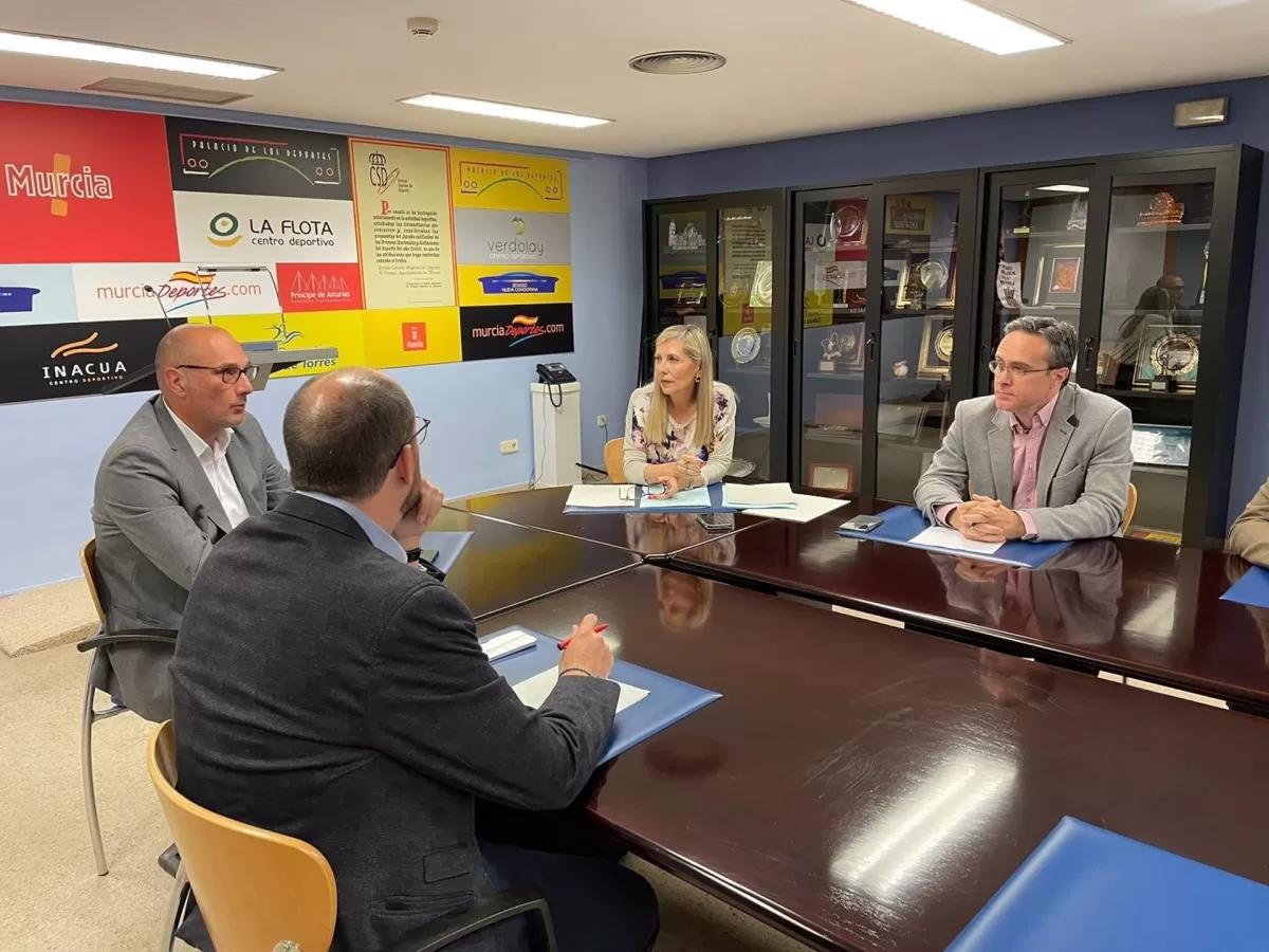El Ayuntamiento y el Real Murcia estudian las necesidades de ...