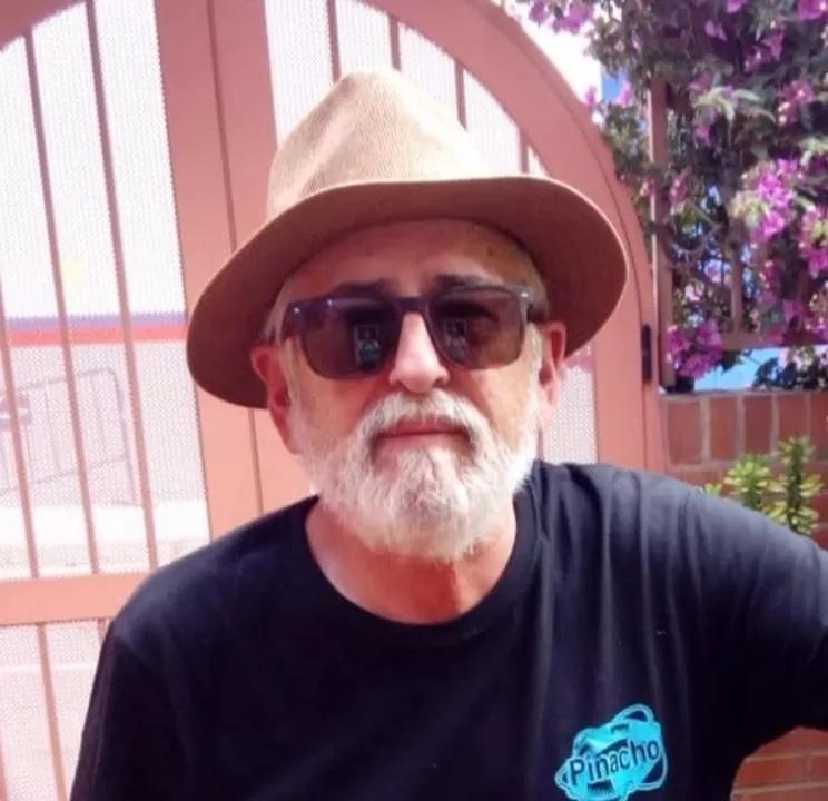 El poeta cartagenero José Siles regresa a los 'Lunes Literarios' con ...