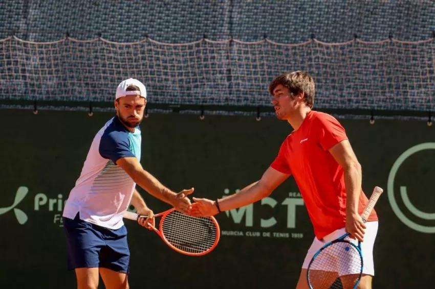 Íñigo Cervantes y Oriol Roca Batalla se medirán mañana en la final de ...
